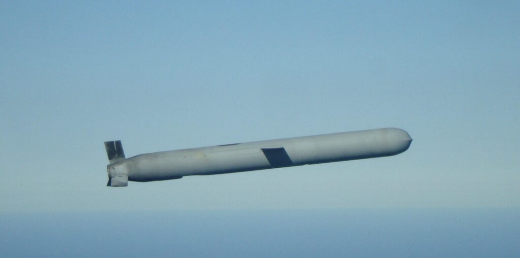 RGM/UGM-109 Tomahawk Land Attack Missile (TLAM) series – Open Source ...